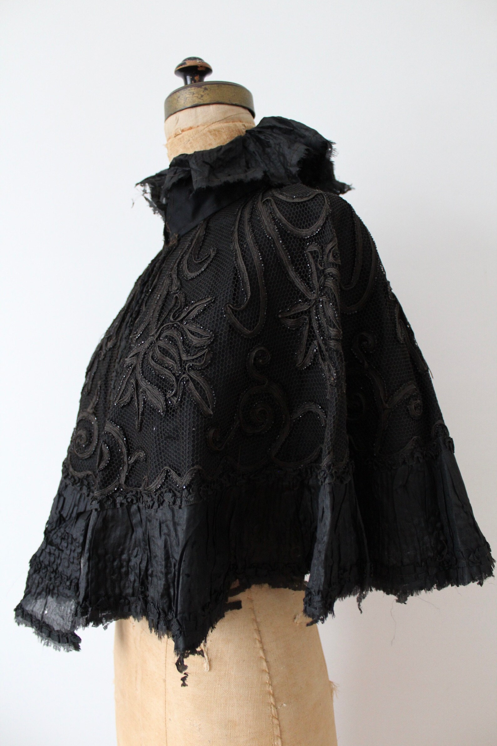 Embroidered and beaded black silk cape 1890 / Cape in black | Etsy