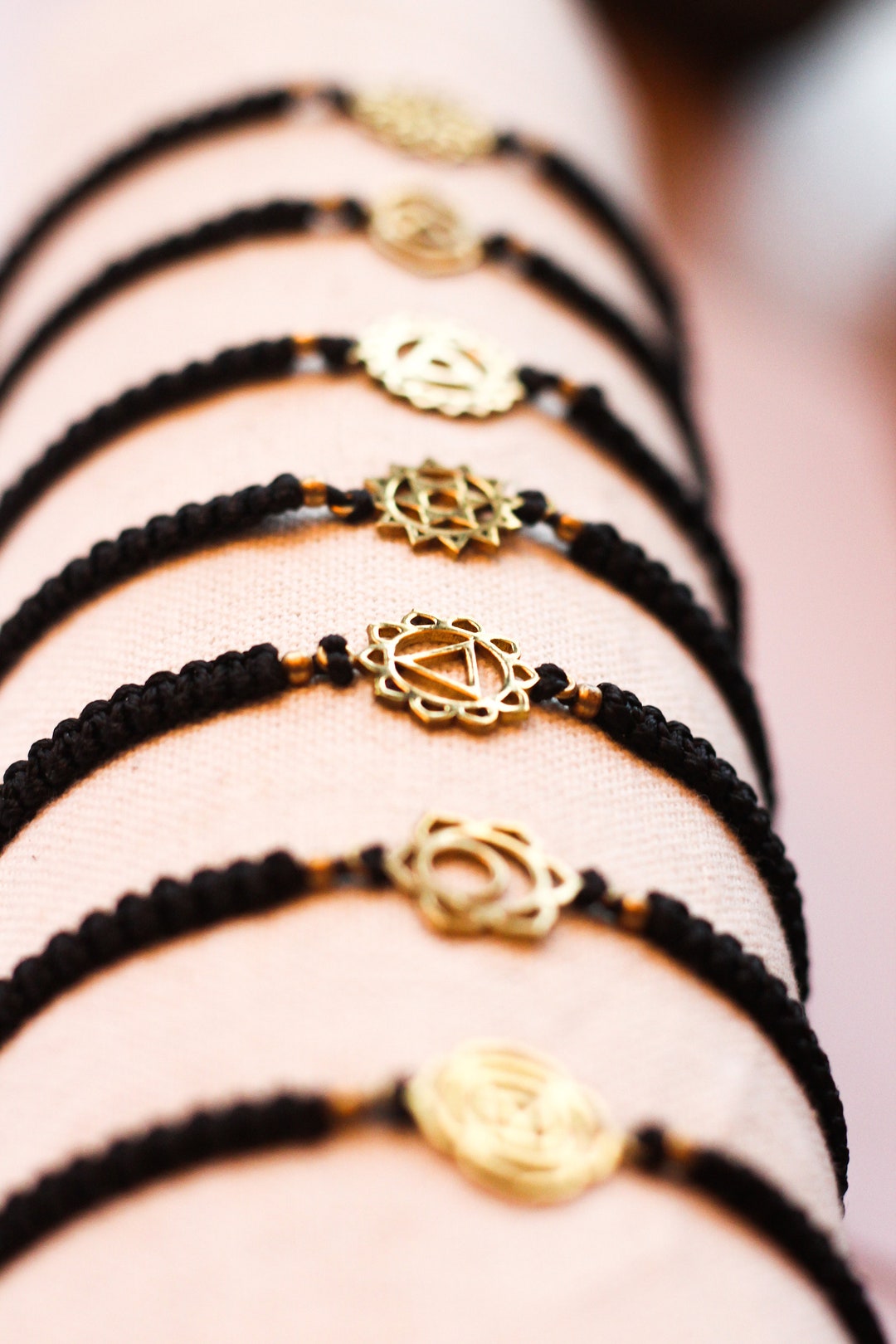 Chakra ARMBAND Makramee / Armbändchen Spirituell Symbol / Schwarzes ...