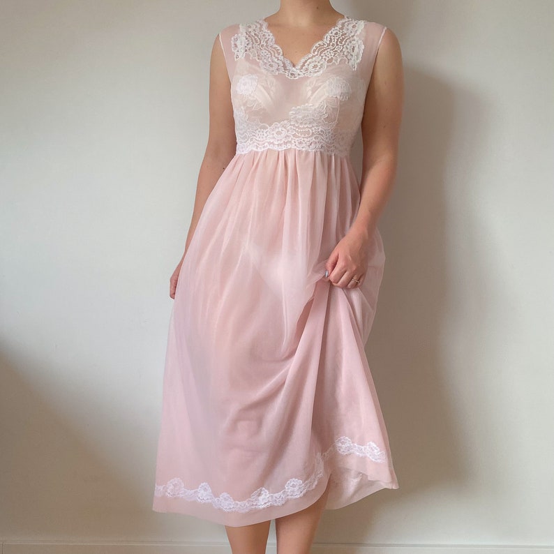 Pink Lace Dress (M) - Etsy