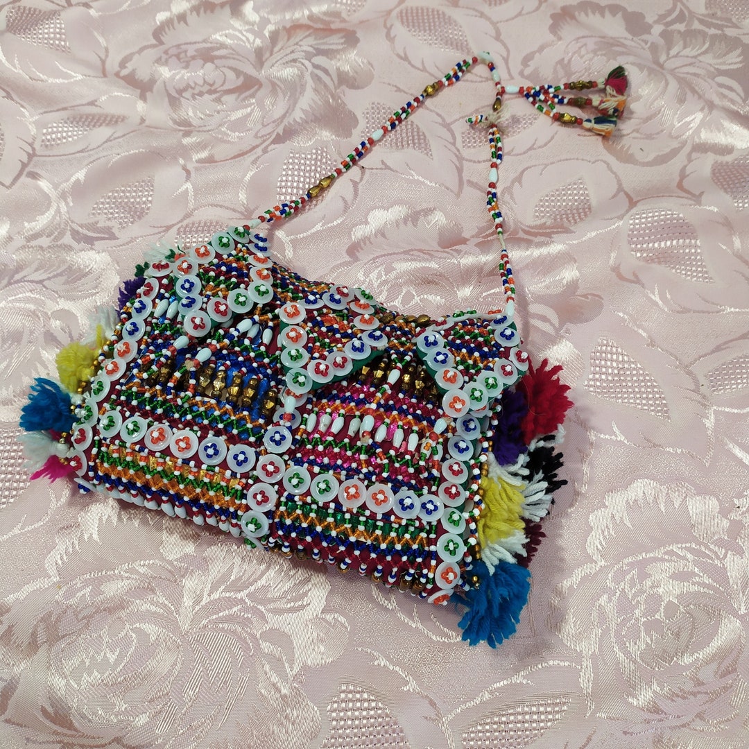 RARE Tribal Bag in Vintage Pearls 1990 / 90s Purse / Handbag ...