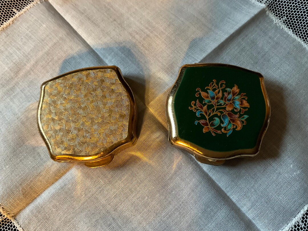 Vintage Stratton Pill Boxes: Floral & Gold Set - Etsy