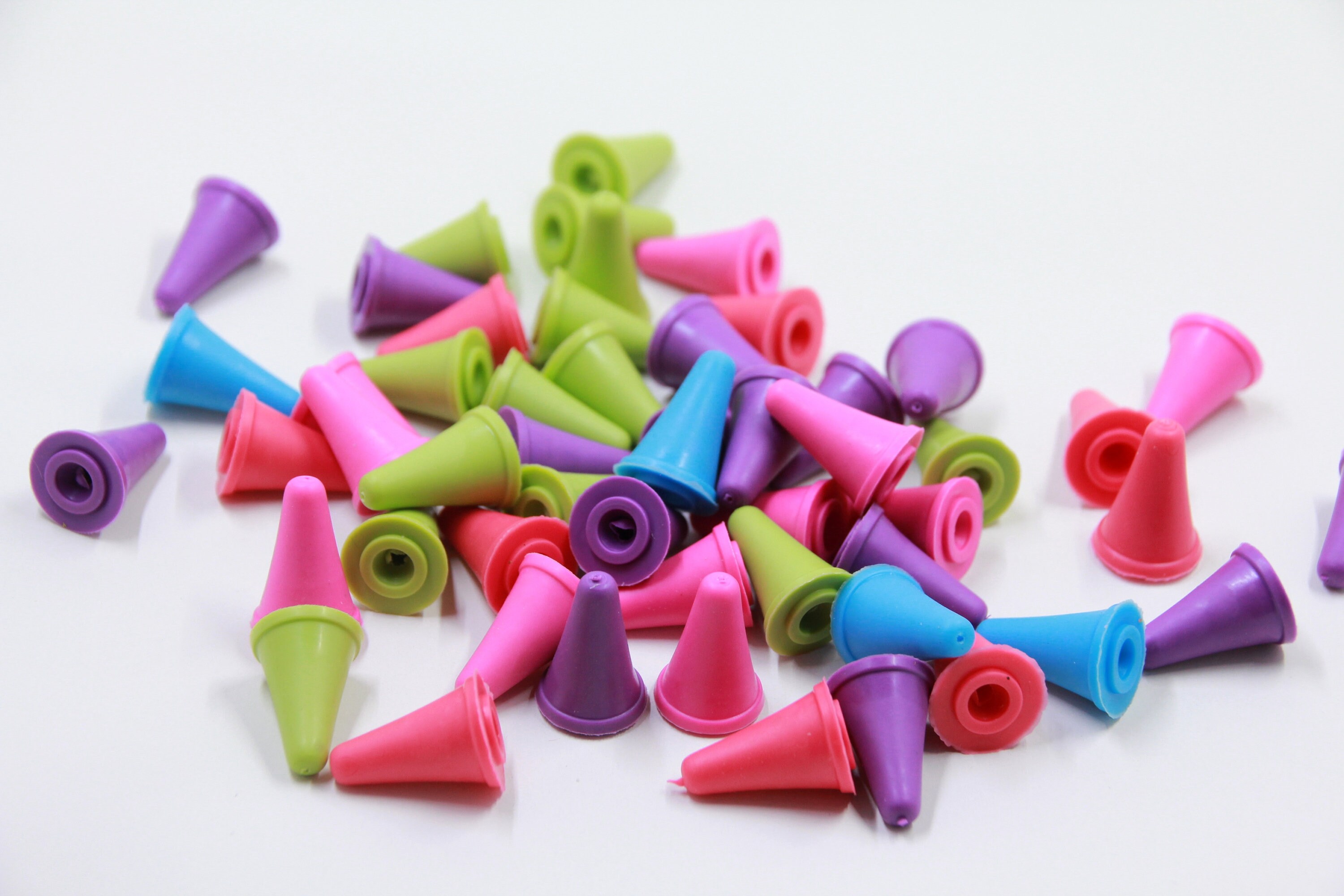 Knitting Needles Caps-plastic Needle Stoppers-20x12mm-hole: 2mm-pack of ...