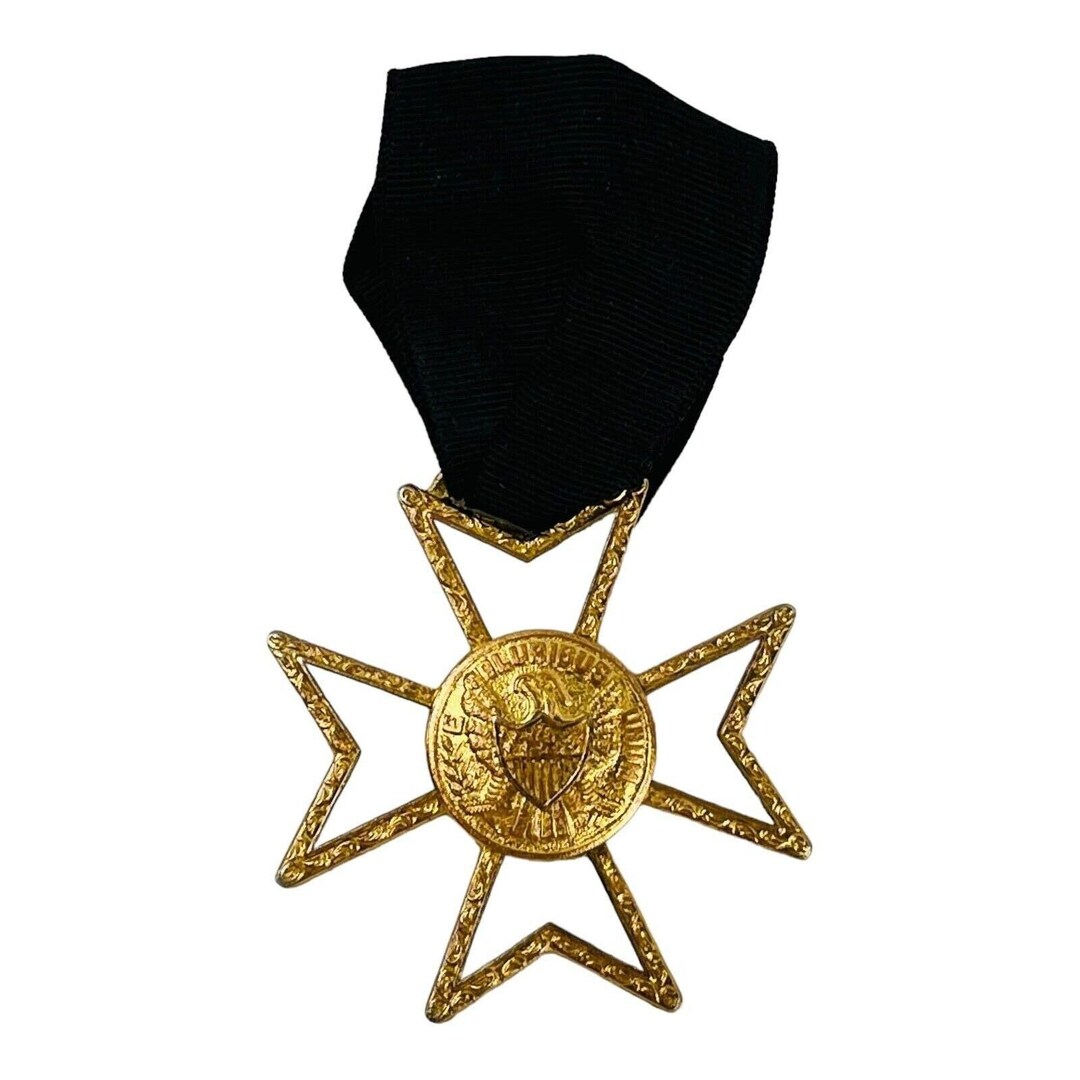 Vintage Knights Templar Medal Badge Pin Huntington No. 9 E Pluribus ...