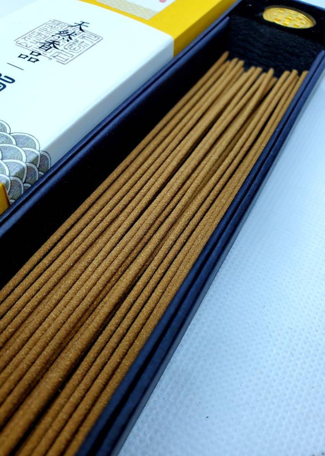 Handrolled Purple Kinam, Kynam, Kyara Agarwood Incense From Vietnam Nha ...