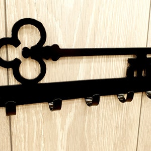 Metal Key Rack - Traditional Metal Key Rack, Key Design, Classic Key ...