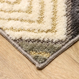 Artistry Accent Rug, 27 X 45, Diamond Design, Soft Microfiber With Non ...