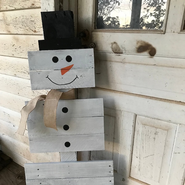 Pallet Snowman - Etsy