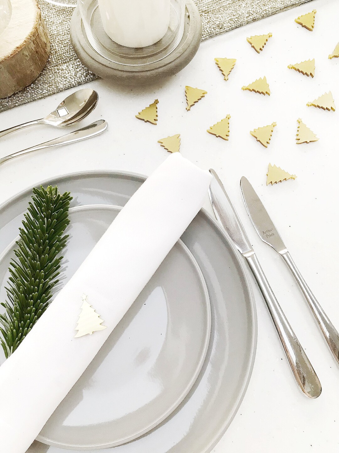 Christmas Tree Table Scatters | Christmas Table | Christmas Table Scape ...