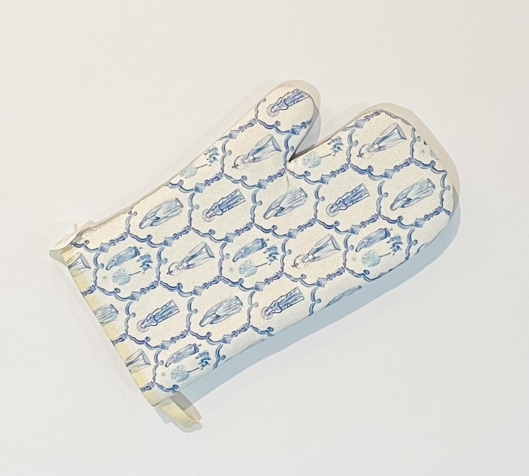 Marian Apparition Pot Holder | Mary Pot Holder | Catholic Kitchen Pot ...