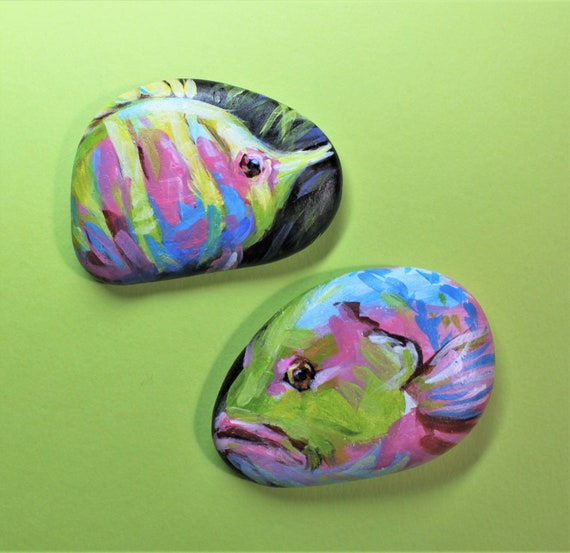 TROPICAL FISH PAIR Painted on Stone Colorful Tropical Fish - Etsy