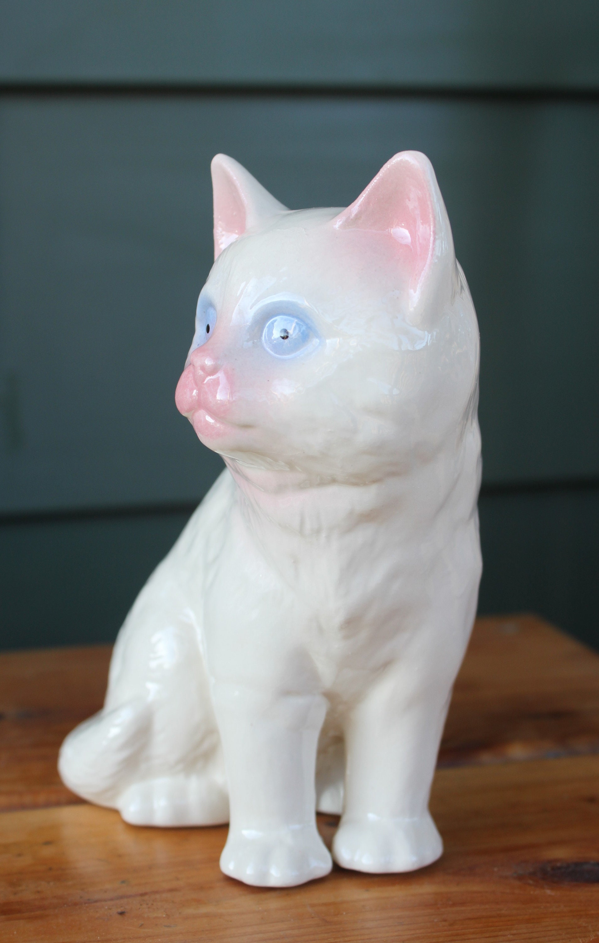 WHITE CAT FIGURINE Vintage Cat Decor Cat Knick Knack Cat - Etsy