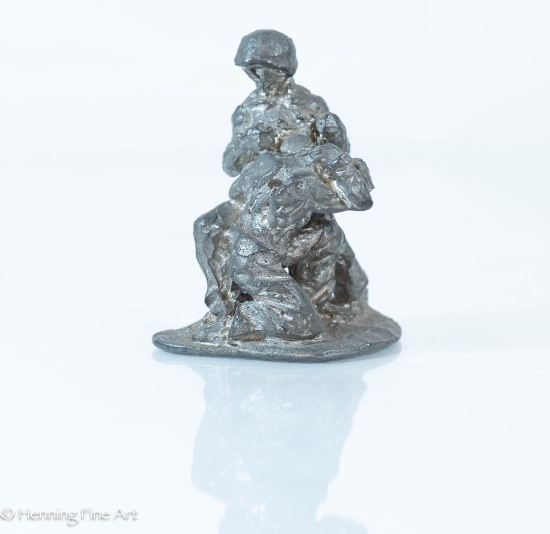 Beautiful Vintage Silver Metal Sculpture of Two Soldiers, 3.75 Tall ...