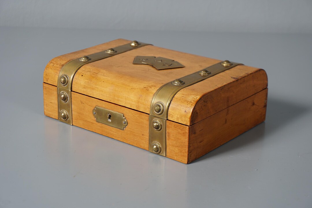 Vintage Playing Card Box Card Box Card Chest From the 60s Made of Wood ...