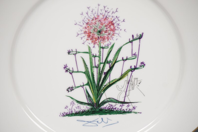 Royal Copenhagen Salvador DALI Plate No 7 Allium Christophii Pilique ...