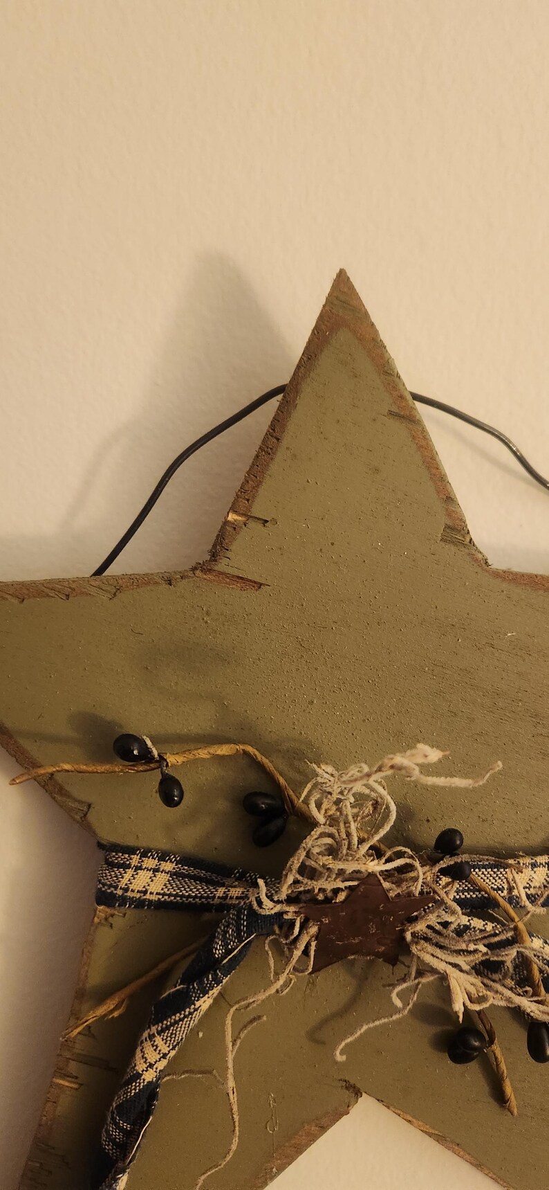 Primitive Wood Star: Country Wall Decor With Pip Berries - Etsy