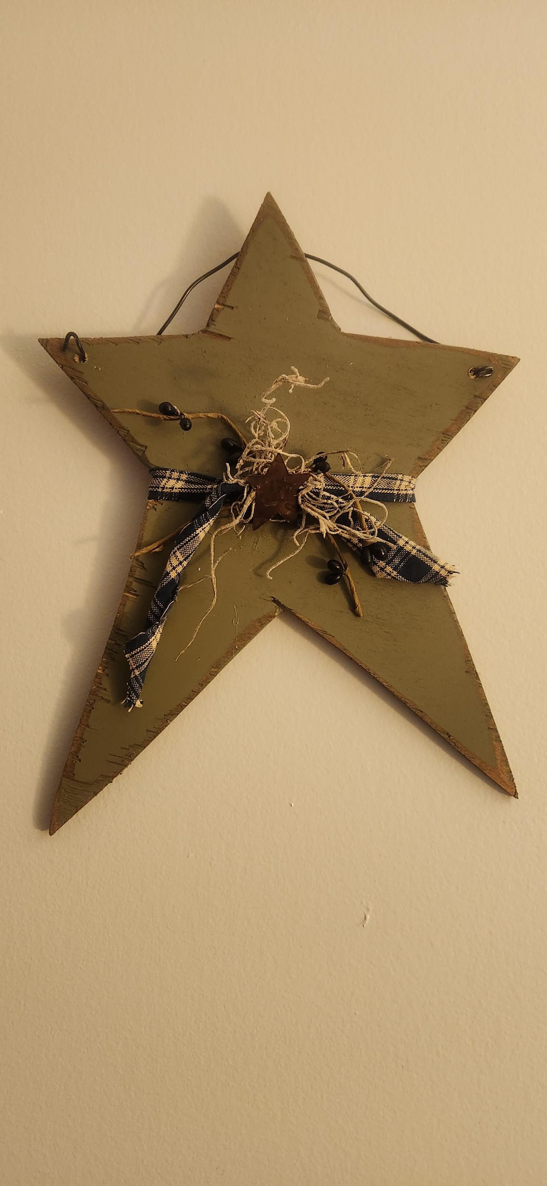 Primitive Wood Star: Country Wall Decor With Pip Berries - Etsy
