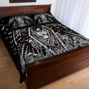 Skull Skeleton Chain Wicked Bat Shroud 3 Piece Quilt Set Black and ...
