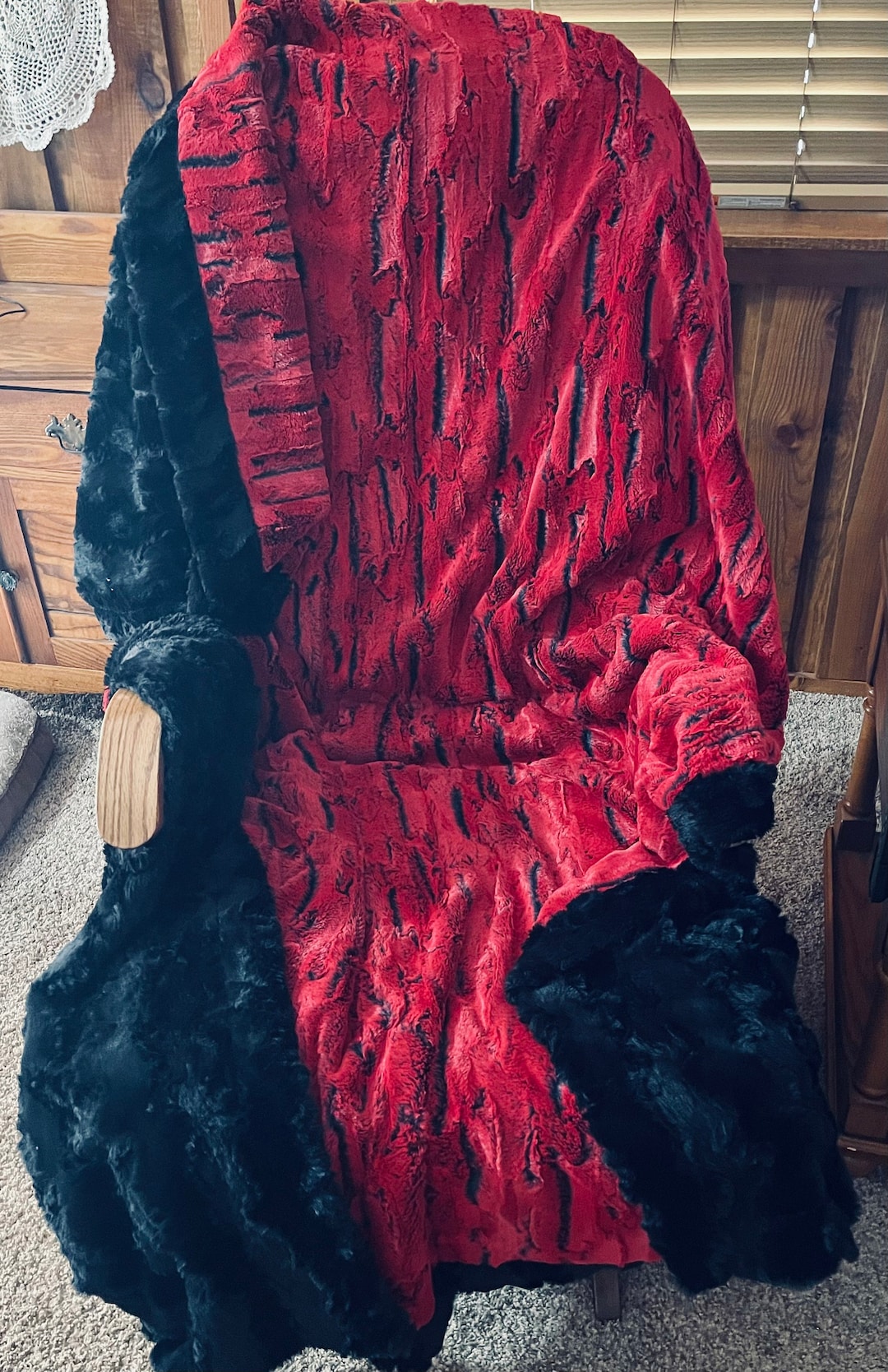 Forest Fox Red Luxe Minky Paired With Minky Luxe Glacier Black. - Etsy