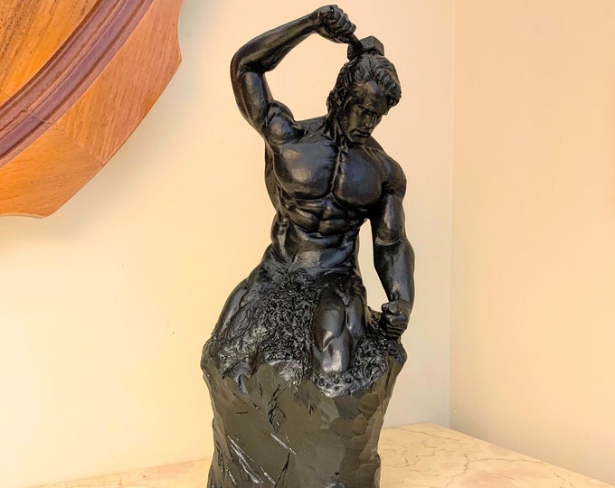 Self Made Man, Self Made Man Statue, Man W/hammer Sculpture, 11.5" Tall ...