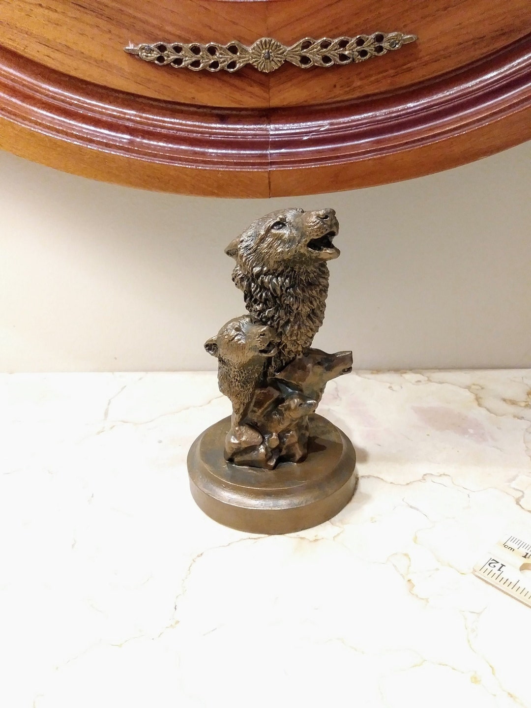 Small Wolf Statue & Statuette, Wolf Pack Figurine, 5 Tall, Wolf and ...