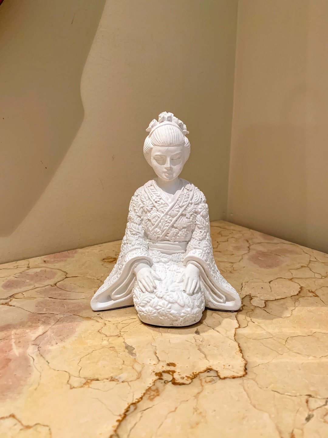 Geisha Girl, Geisha Statue, 5.75 Tall, Japanese Kneeling Woman, Asian ...