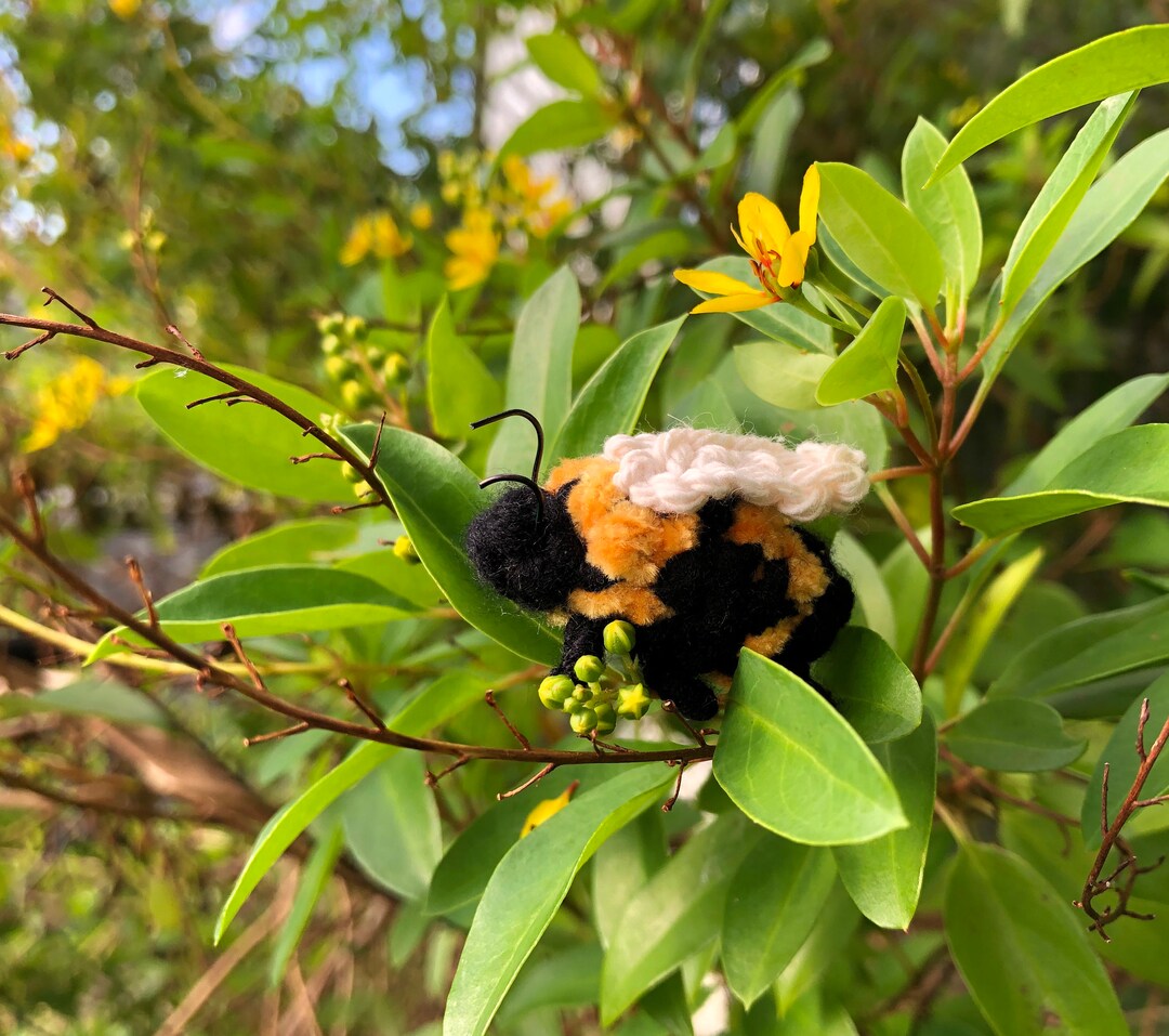 Crochet Little Fuzzy Bees / Bee Amigurumi / Realistic Crochet - Etsy España
