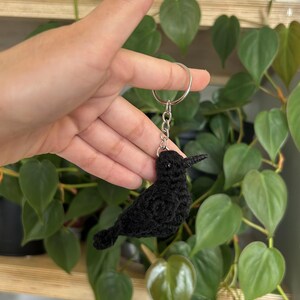 Tiny Birdies Crochet Crow Keychain | Blackbird / Raven | Realistic ...