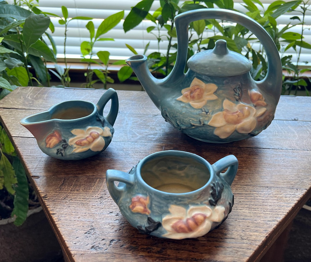 Vintage Roseville Pottery TEA SET - Blue Magnolia Pattern #4 - Teapot ...