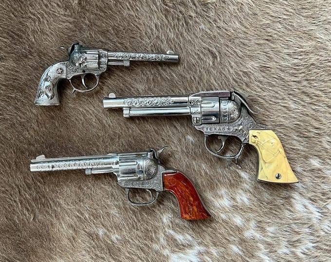 Vintage Cowboy Cap Guns - HUBLEY Rodeo - TEXAS Gene Autry Style - STAR ...