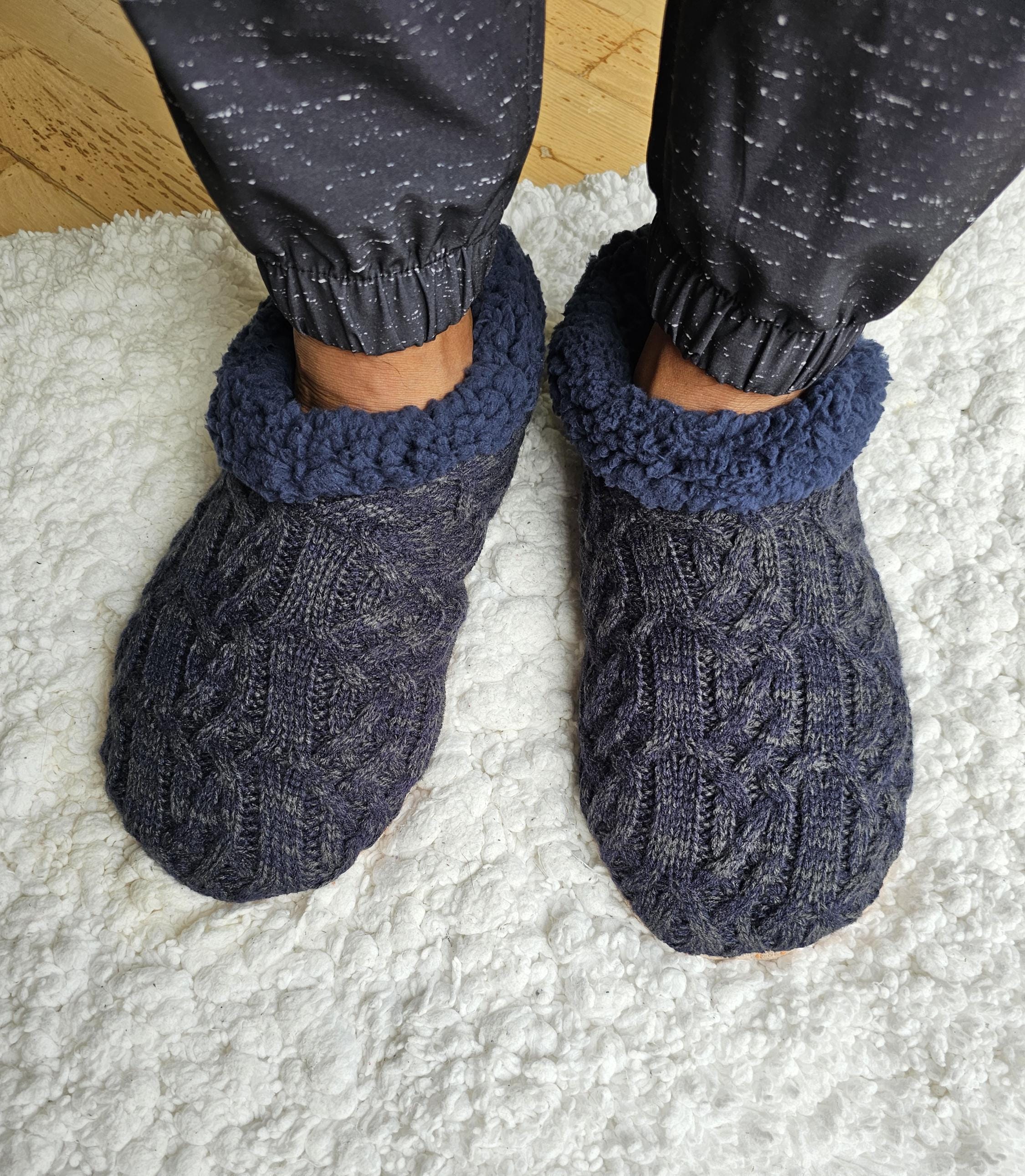 Men's Faux Fur Lined Slipper Socks: Non-slip Knit House Shoes, Comfy ...