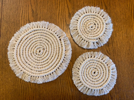Macrame Trivet and Coasters Set of 3 | Etsy