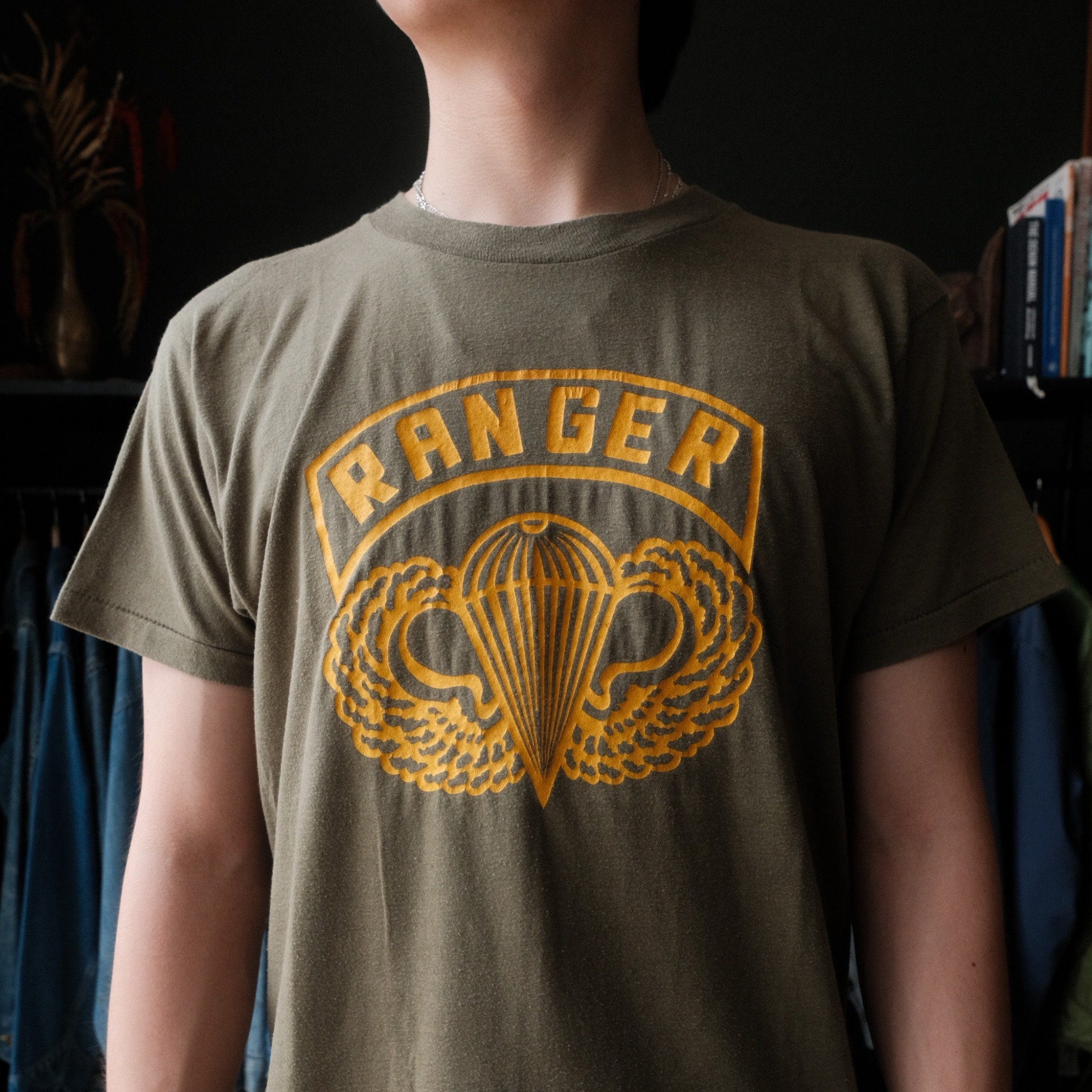 Vintage 80s Army Ranger T-shirt Size Medium Green Paratrooper - Etsy