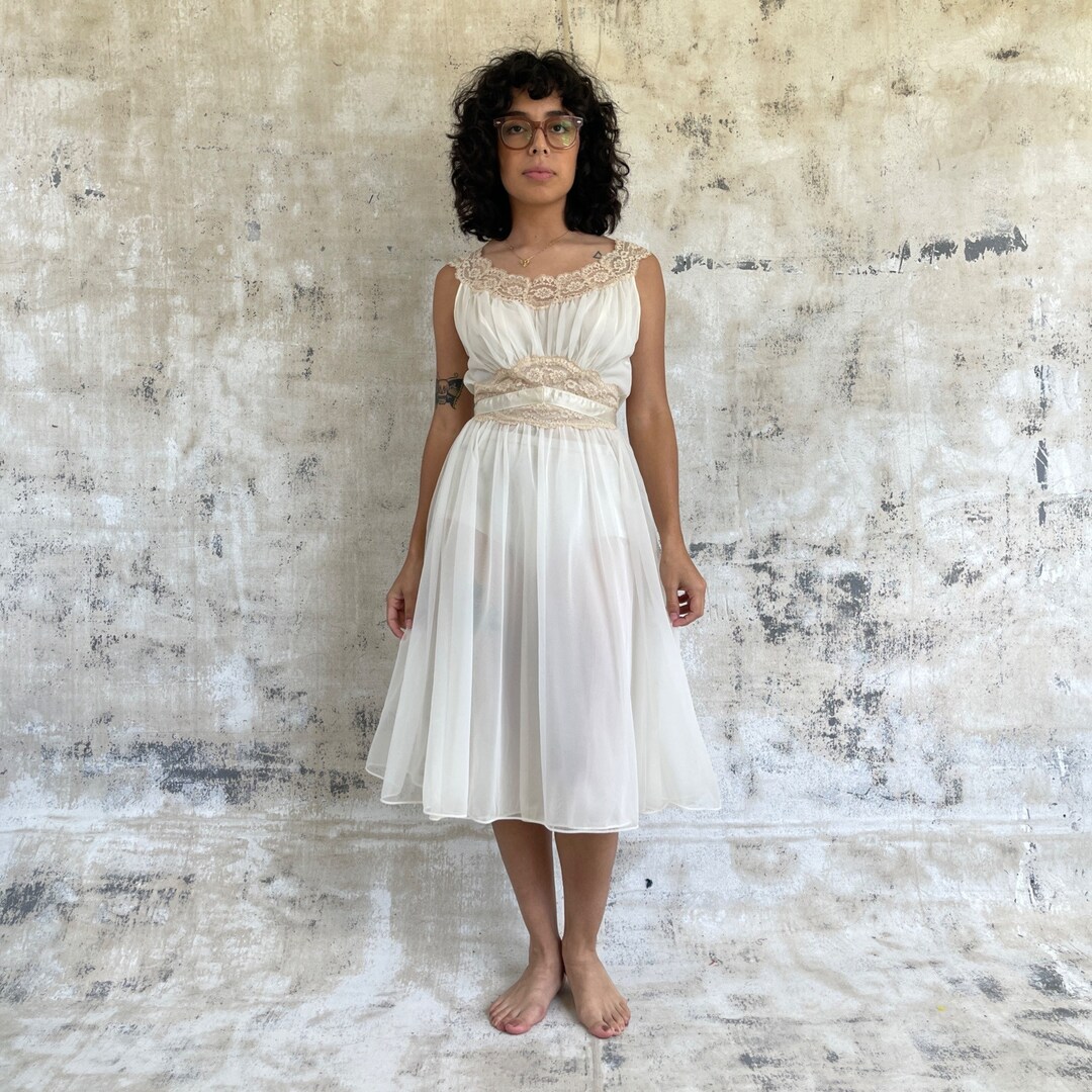Vintage 50s Vanity Fair Nylon Cream Peignoir Set Gown Robe Lace Bridal ...