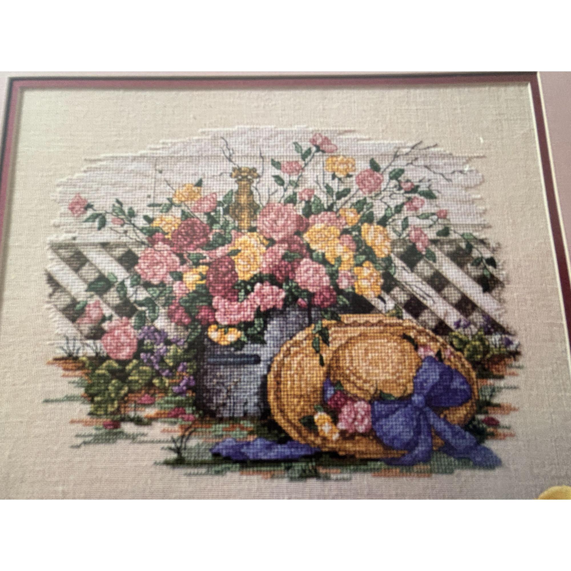Leisure Arts Cross Stitch Pattern Midsummer Roses Paula Vaughan Leaflet ...