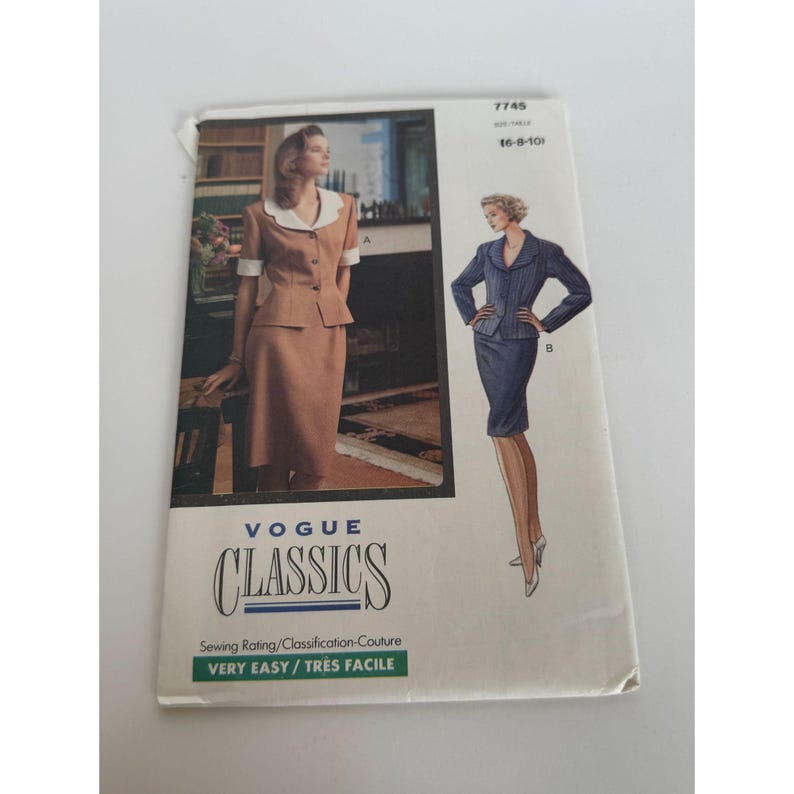 Vogue Classics Sewing Pattern 7745 Top and Skirt Suit Career 6-10 Very ...