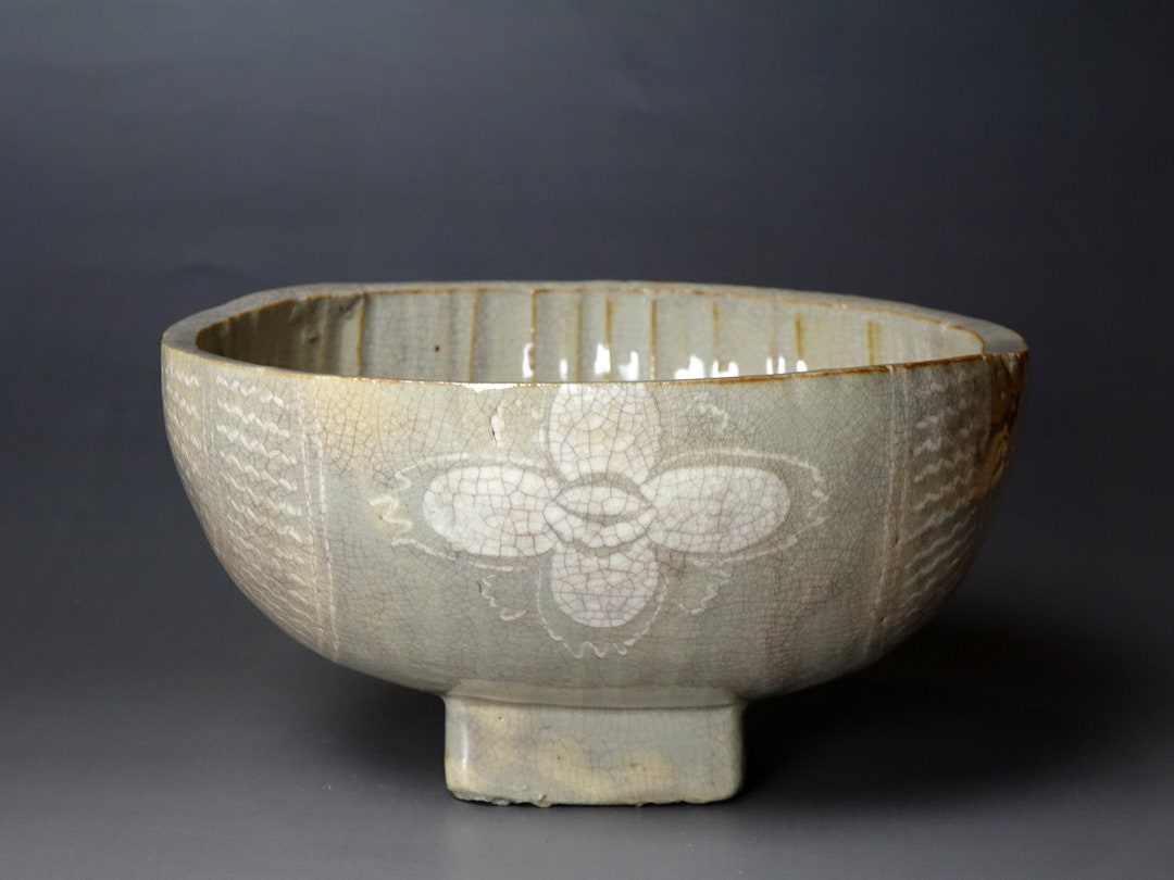 9th Generation Saka Koraizaemon (1849-1921) Large Hagi Mishima Bowl ...