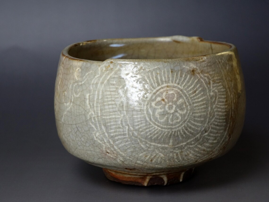 19th-century Ofukei Ware Tawara Tea Bowl With Crackled Glaze and Floral ...