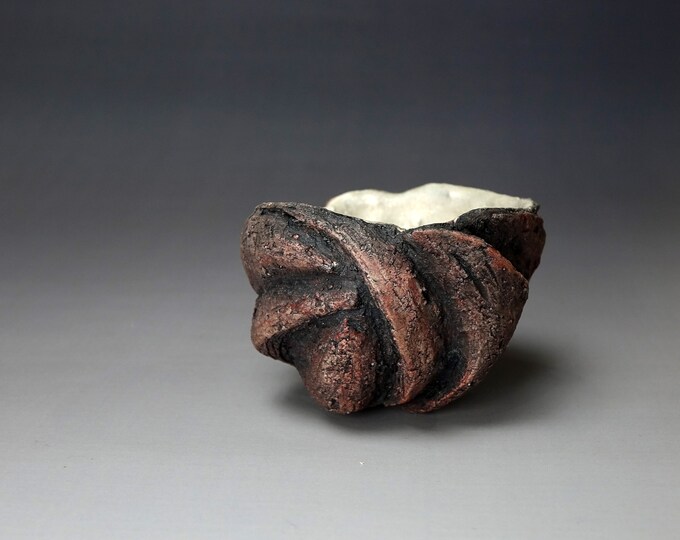 Suto Satoshi b. 1976 Carved Stoneware Guinomi Sake Cup Japanese Studio ...