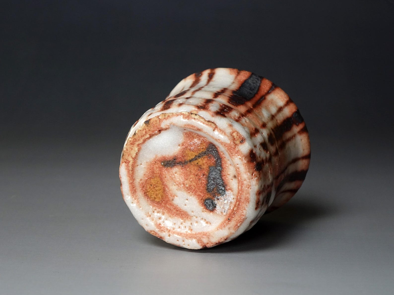 Wakao Toshisada (b. 1933) Shino Sake Cup: Japanese Pottery With Signed ...