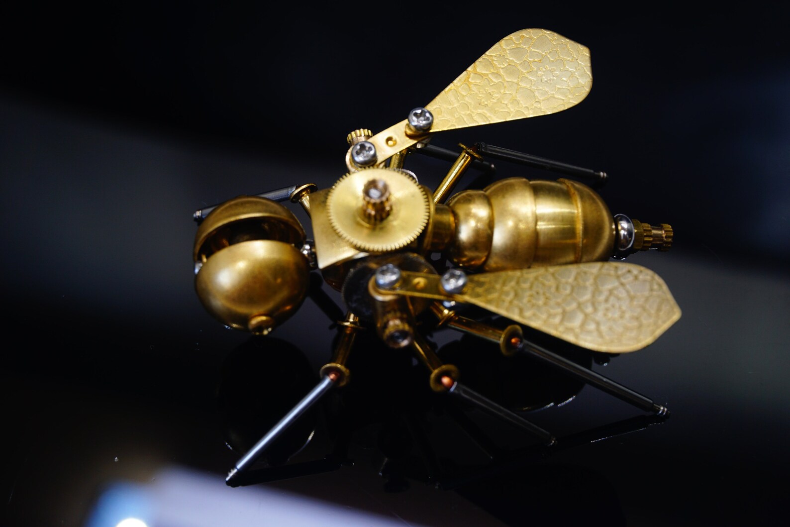 BUMBLE BEE Steampunk/ Iron Bug/ Metal Insect | Etsy