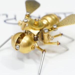 BUMBLE BEE - Steampunk/ Iron Bug/ Metal Insect - Etsy