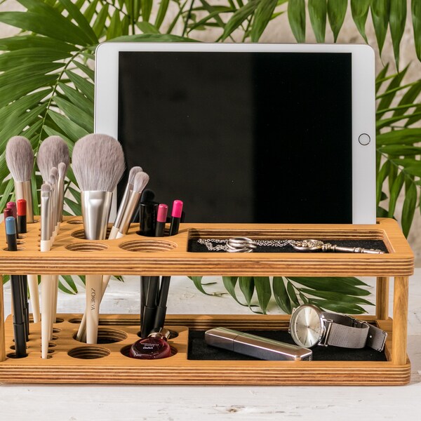 Make up Table - Etsy