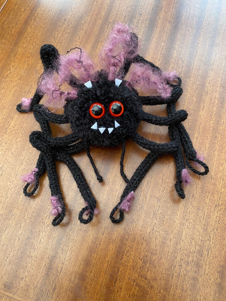 CUSTOM SPIDER Build Your Own Cutey Crawley Pom Pom Knitted - Etsy