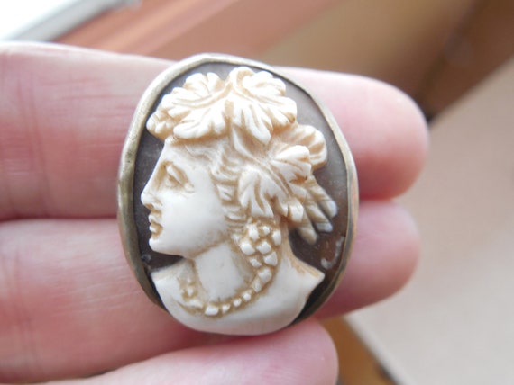 Very early Grand tour Italian Cameo of Bacchus shell … - Gem