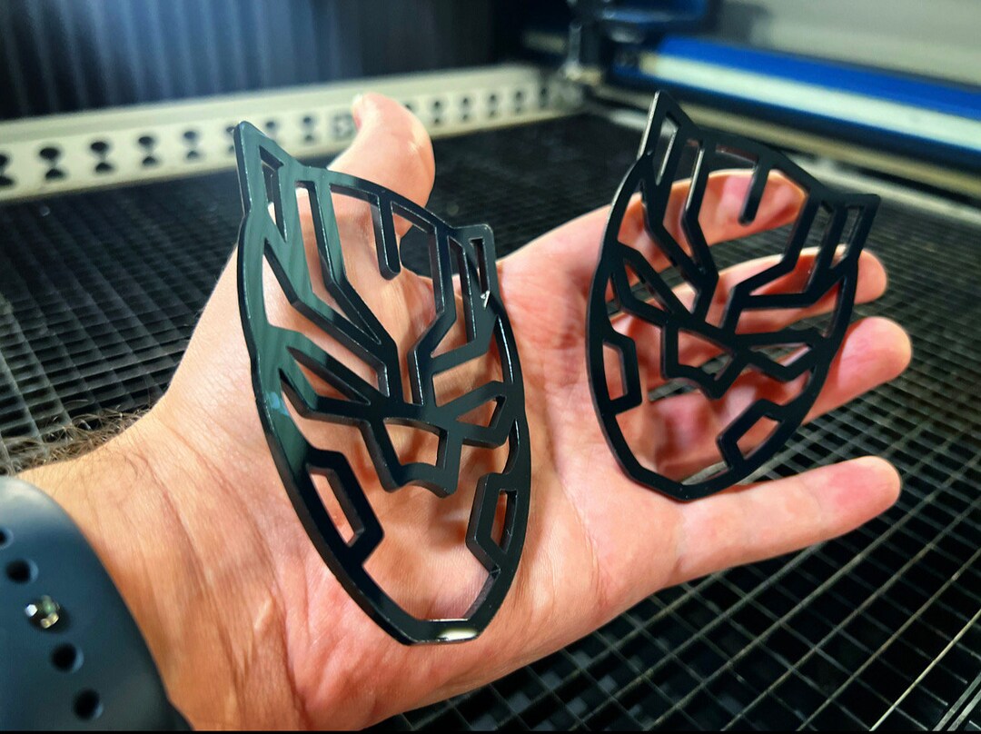 Hollow Black Panther Badges 2 Badges - Etsy