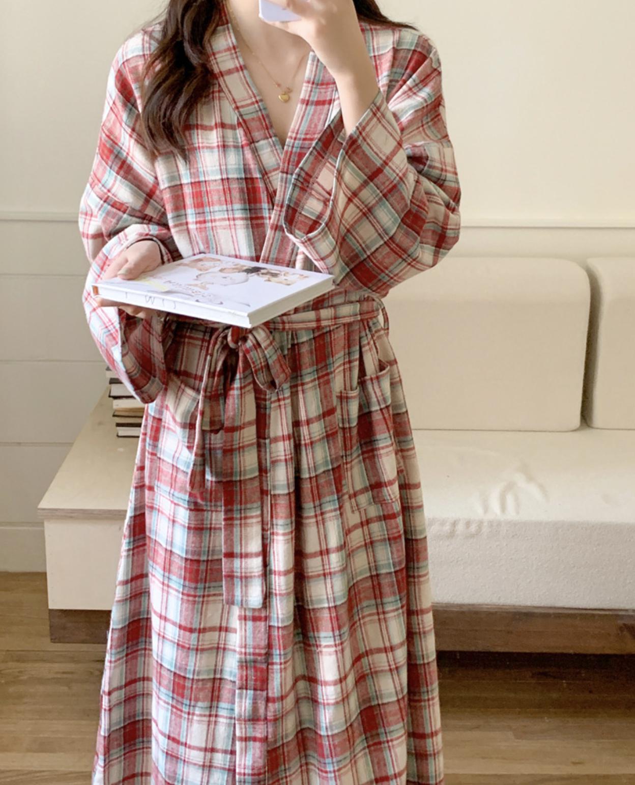 Plaid Flannel Robe : Matching Christmas Check Bathrobes, Holiday ...