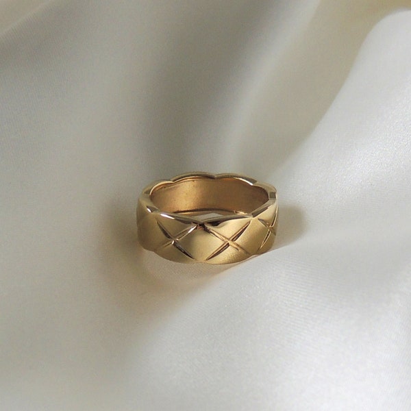 Bold Gold Ring - Etsy