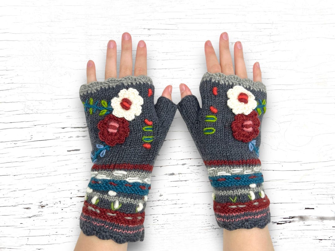 Hand Knit Gray Embroidered Flower Fingerless Gloves Wool Texting ...