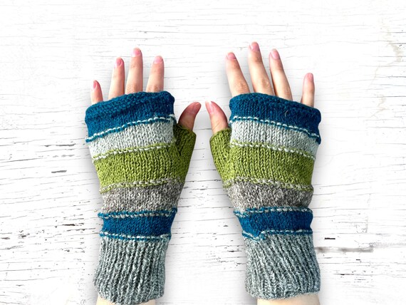 Wool texting gloves store