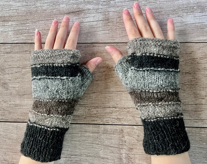 Hand Knit Gray Stripe Fingerless Gloves Wool Texting Mittens Fleece ...
